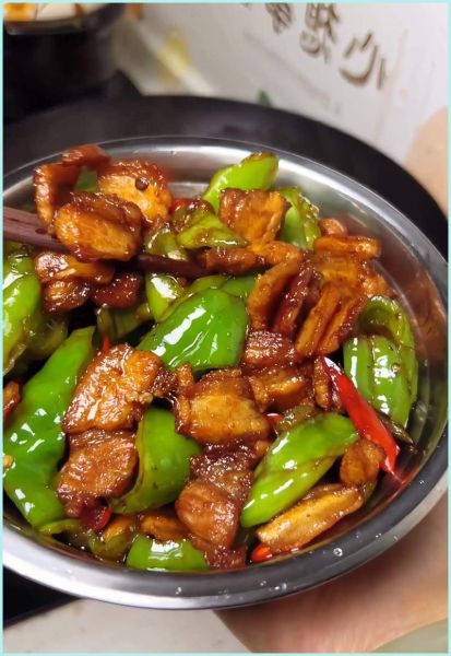 辣椒炒肉片怎么做_辣椒炒肉片的正宗做法-第3张图片-山城妙识 辣椒炒肉片怎么做_辣椒炒肉片的正宗做法-第3张图片-山城妙识