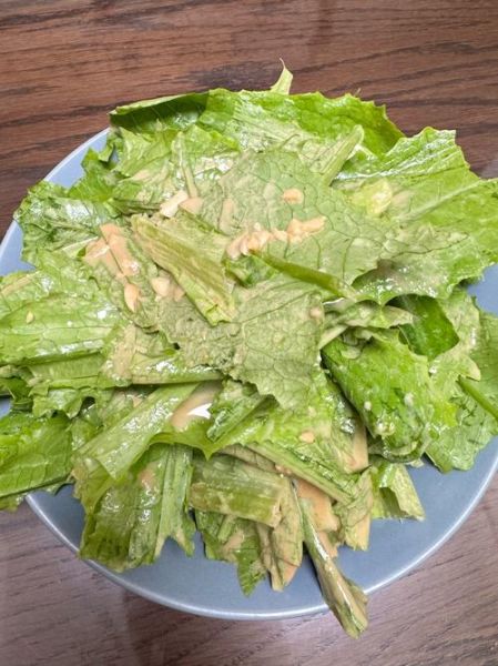 麻酱油麦菜怎么做_油麦菜麻酱怎么调-第2张图片-山城妙识