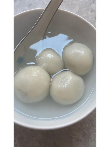 四川肉汤圆馅料怎么做_肉汤圆馅怎么调才香-第2张图片-山城妙识