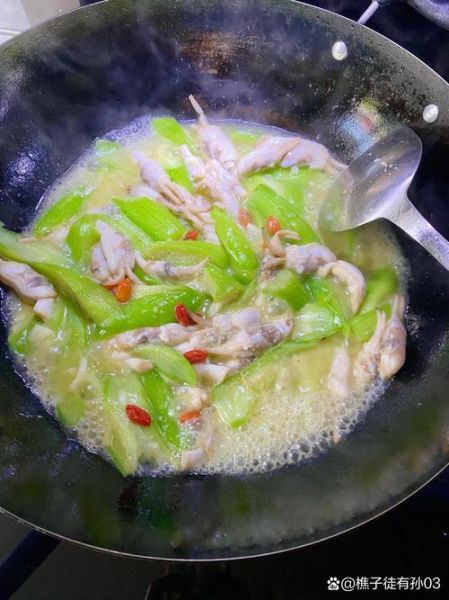 炒蛏子肉怎么做好吃_炒蛏子肉的家常做法-第1张图片-山城妙识 炒蛏子肉怎么做好吃_炒蛏子肉的家常做法-第1张图片-山城妙识