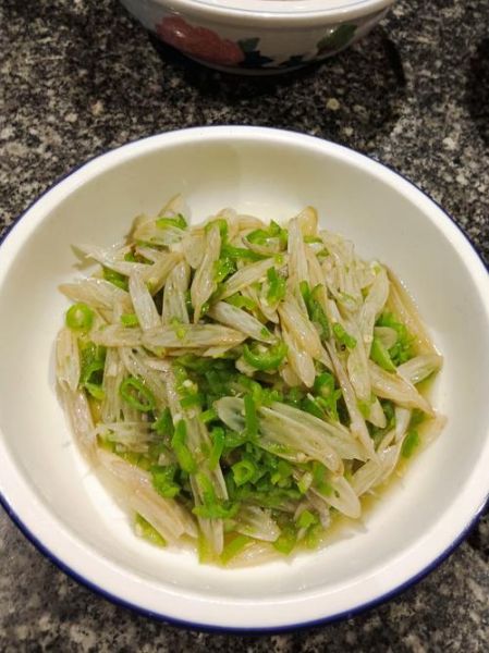 炒藕尖的做法大全_藕尖怎么炒才脆嫩-第1张图片-山城妙识 炒藕尖的做法大全_藕尖怎么炒才脆嫩-第1张图片-山城妙识