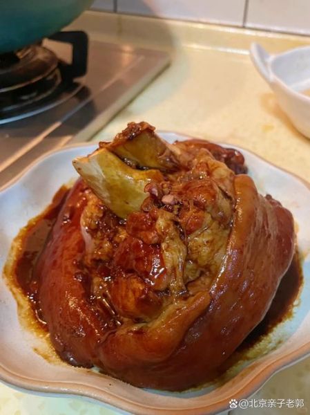 高压锅酱肘子怎么做_酱肘子高压锅压多久-第2张图片-山城妙识 高压锅酱肘子怎么做_酱肘子高压锅压多久-第2张图片-山城妙识