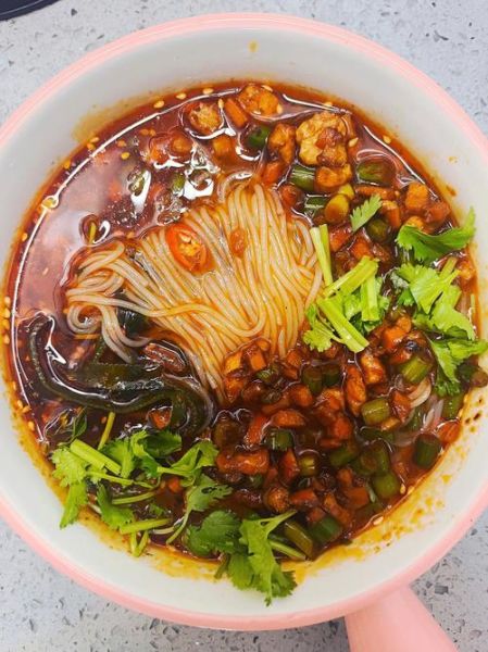 麻辣米线怎么做_正宗配料有哪些-第3张图片-山城妙识