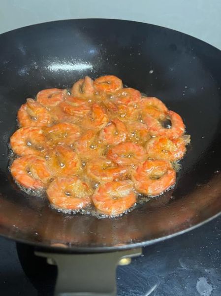 油焖龙虾怎么做_油焖龙虾做法步骤-第1张图片-山城妙识 油焖龙虾怎么做_油焖龙虾做法步骤-第1张图片-山城妙识