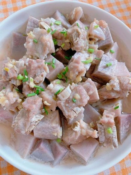 芋头蒸排骨早茶做法_为什么早茶必点-第2张图片-山城妙识