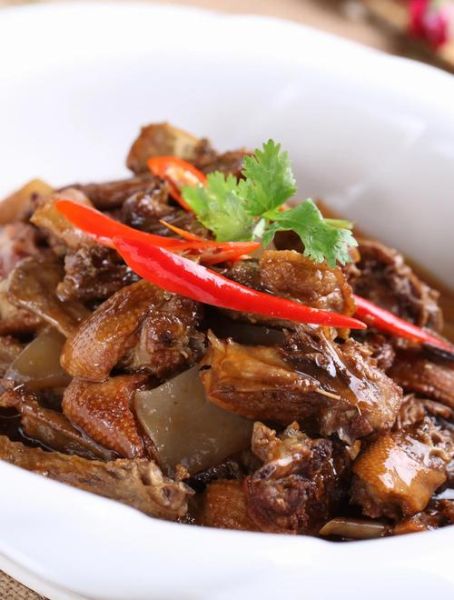 红烧鸭怎么做_红烧鸭的配方比例是多少-第2张图片-山城妙识