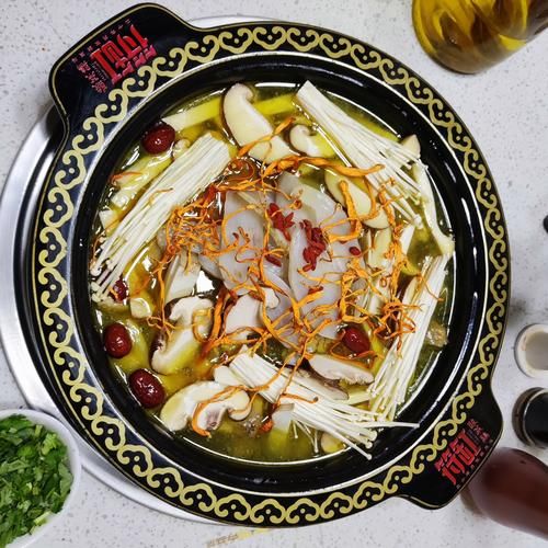 煲汤用什么锅最好_煲汤需要多长时间-第2张图片-山城妙识