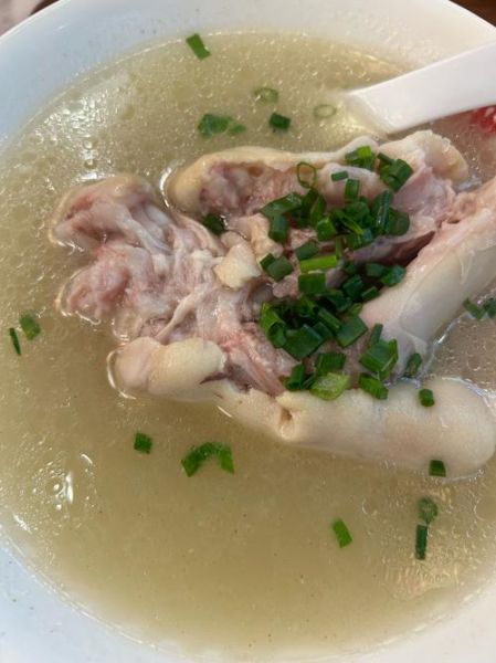 猪蹄汤怎么煲_猪蹄汤煲多久才软烂-第1张图片-山城妙识