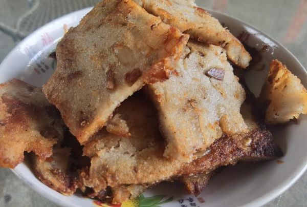 芋头糕最正宗做法窍门_传统广式芋头糕怎么做-第1张图片-山城妙识 芋头糕最正宗做法窍门_传统广式芋头糕怎么做-第1张图片-山城妙识