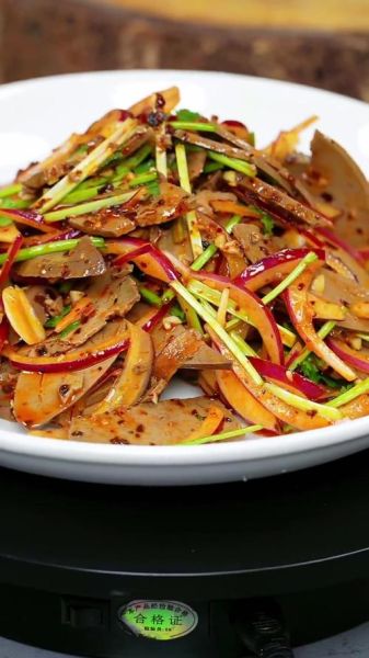 羊肝怎么炒好吃_羊肝的家常做法步骤-第1张图片-山城妙识 羊肝怎么炒好吃_羊肝的家常做法步骤-第1张图片-山城妙识