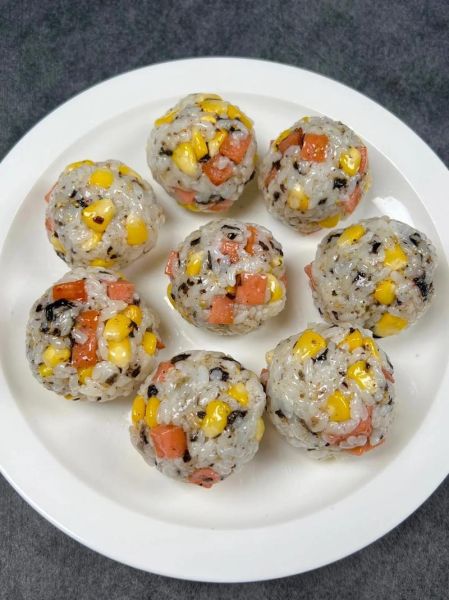 饭团怎么做简单又好吃_饭团极简餐做法-第2张图片-山城妙识 饭团怎么做简单又好吃_饭团极简餐做法-第2张图片-山城妙识