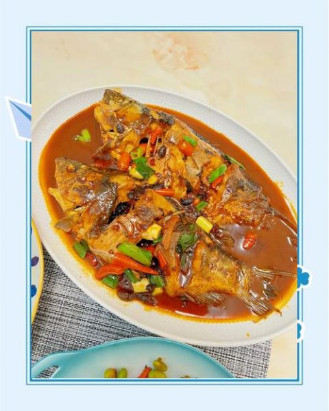 红烧鲫鱼图片大全_红烧鲫鱼怎么做才入味-第2张图片-山城妙识 红烧鲫鱼图片大全_红烧鲫鱼怎么做才入味-第2张图片-山城妙识