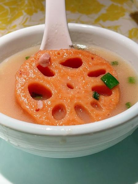 莲藕汤的做法_莲藕汤怎么做好喝-第1张图片-山城妙识 莲藕汤的做法_莲藕汤怎么做好喝-第1张图片-山城妙识