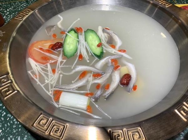 自制清汤锅底怎么做_清汤锅底配方-第1张图片-山城妙识