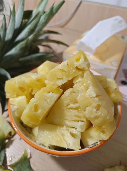 菠萝怎么吃不涩舌头_菠萝用盐水泡多久才甜-第3张图片-山城妙识 菠萝怎么吃不涩舌头_菠萝用盐水泡多久才甜-第3张图片-山城妙识