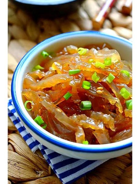 新鲜海蜇怎么做好吃_海蜇凉拌前怎么处理-第1张图片-山城妙识