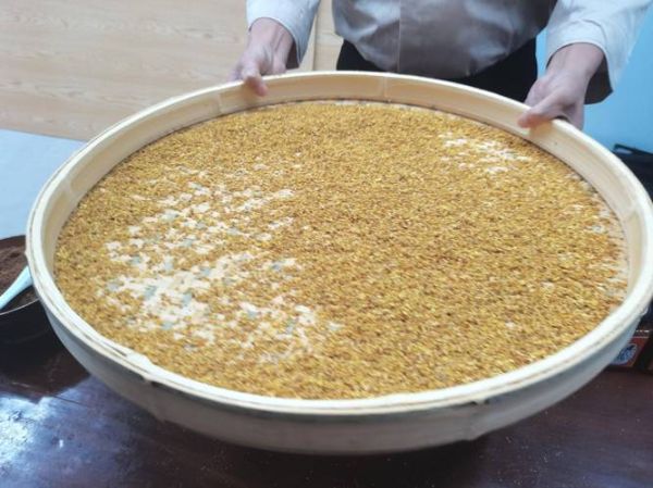 桂花糕怎么做_桂花糕制作全过程视频-第1张图片-山城妙识