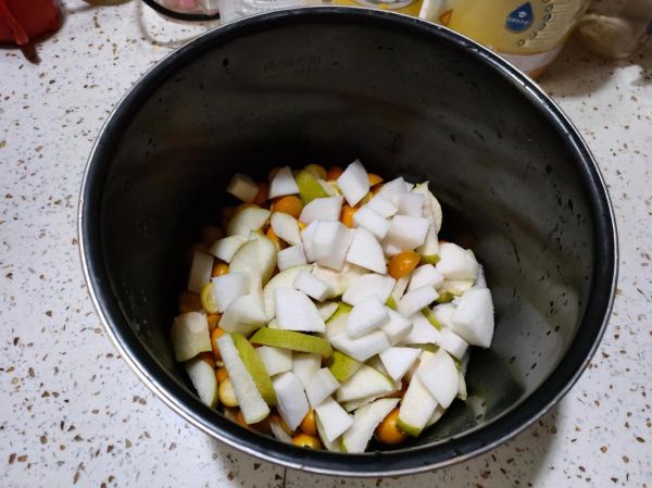 白萝卜汤怎么做止咳化痰_白萝卜汤止咳化痰的做法-第2张图片-山城妙识 白萝卜汤怎么做止咳化痰_白萝卜汤止咳化痰的做法-第2张图片-山城妙识