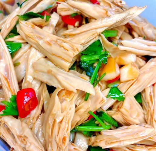 腐竹凉拌要不要焯水_腐竹凉拌怎么做好吃-第1张图片-山城妙识