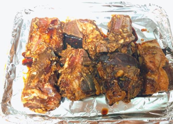 焗牛排骨怎么做_焗牛排骨要烤多久-第2张图片-山城妙识 焗牛排骨怎么做_焗牛排骨要烤多久-第2张图片-山城妙识