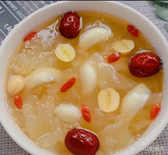 秋季干燥喝什么汤最滋润_润肺去燥汤推荐-第1张图片-山城妙识