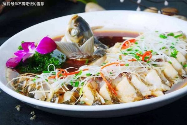清蒸武昌鱼怎么做_武昌鱼清蒸多久才熟-第3张图片-山城妙识