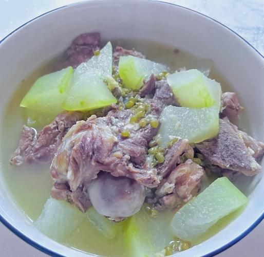 冬瓜筒骨汤的做法大全_冬瓜筒骨汤怎么炖好喝-第1张图片-山城妙识 冬瓜筒骨汤的做法大全_冬瓜筒骨汤怎么炖好喝-第1张图片-山城妙识