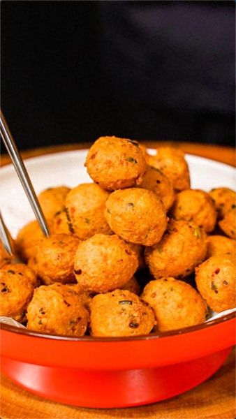 怎样炸豆腐肉丸子又脆又好吃_炸豆腐肉丸子怎么外酥里嫩-第3张图片-山城妙识