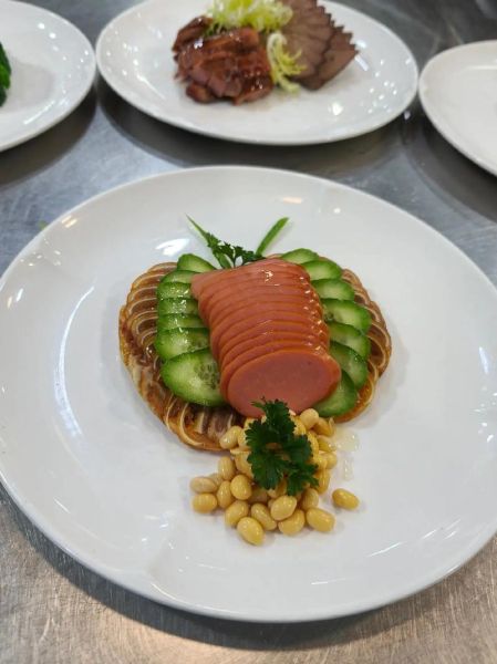 凉菜装饰盘子怎么选_凉菜摆盘图片大全-第1张图片-山城妙识