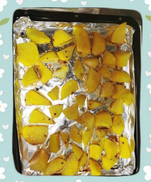 电烤箱烤土豆的做法大全_电烤箱烤土豆需要多长时间-第3张图片-山城妙识 电烤箱烤土豆的做法大全_电烤箱烤土豆需要多长时间-第3张图片-山城妙识