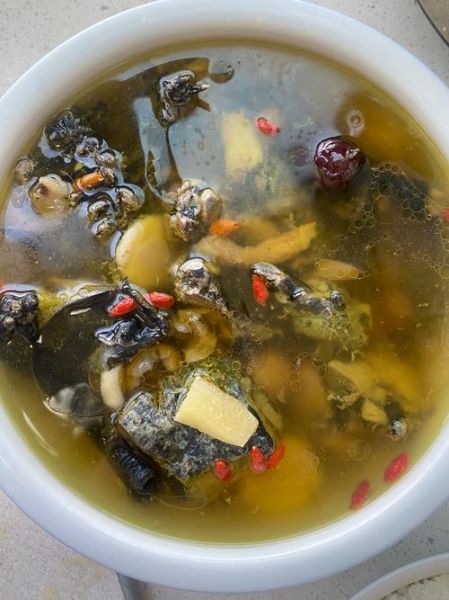 乌骨鸡的营养价值_乌骨鸡怎么吃最补-第3张图片-山城妙识