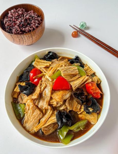 腐竹和什么菜搭配好吃_腐竹炒什么菜最香-第1张图片-山城妙识