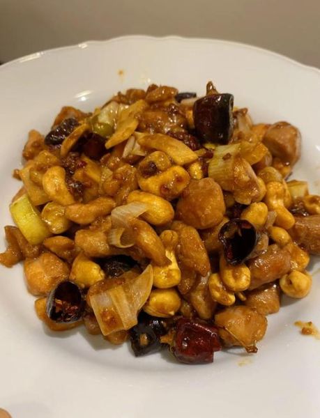 宫保鸡丁是甜的还是辣的_正宗口味揭秘-第1张图片-山城妙识 宫保鸡丁是甜的还是辣的_正宗口味揭秘-第1张图片-山城妙识