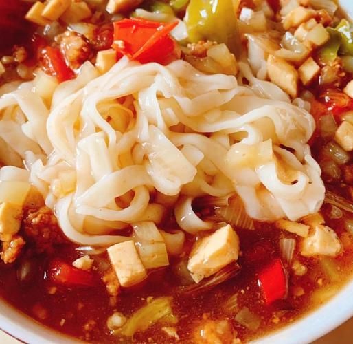 豆腐臊子面怎么做_家常臊子面做法-第1张图片-山城妙识 豆腐臊子面怎么做_家常臊子面做法-第1张图片-山城妙识