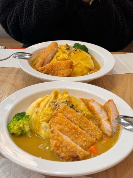 蛋包饭的正确吃法_蛋包饭怎么吃才正宗-第1张图片-山城妙识 蛋包饭的正确吃法_蛋包饭怎么吃才正宗-第1张图片-山城妙识