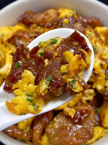 葱花煎蛋怎么做_葱花煎蛋热量高吗-第3张图片-山城妙识