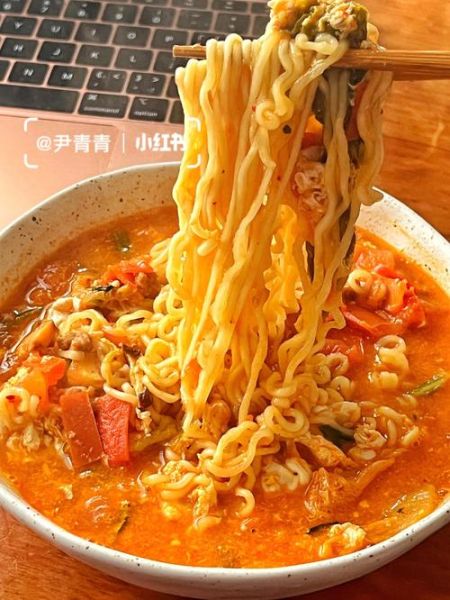 辛拉面怎么煮好吃_辛拉面煮多久才筋道-第1张图片-山城妙识 辛拉面怎么煮好吃_辛拉面煮多久才筋道-第1张图片-山城妙识