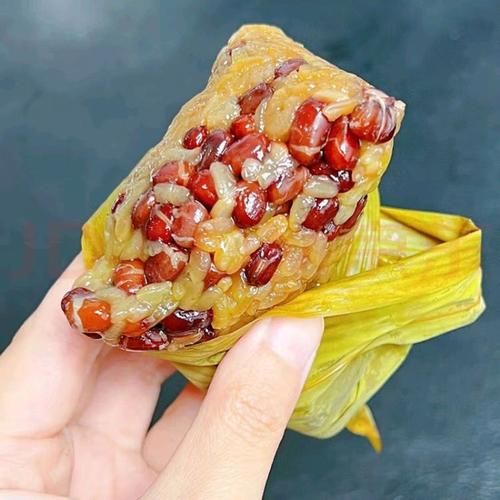 赤豆粽怎么包_赤豆粽要泡多久-第2张图片-山城妙识