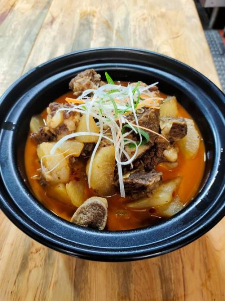 家常炖牛排怎么做_炖牛排用什么部位最好-第2张图片-山城妙识 家常炖牛排怎么做_炖牛排用什么部位最好-第2张图片-山城妙识