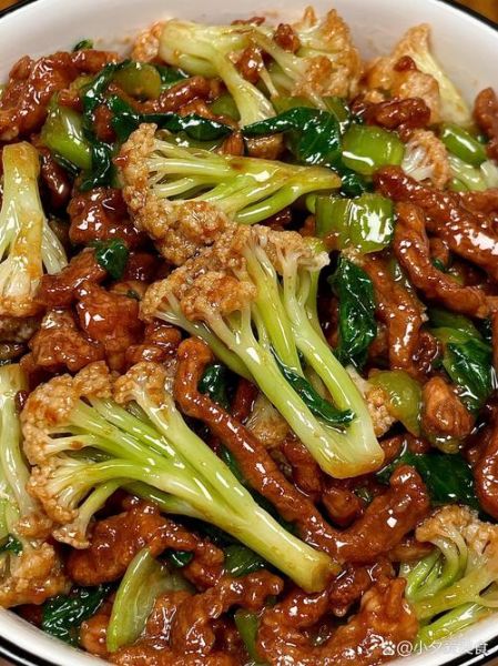 菜花炒肉的热量是多少_减肥能吃吗-第2张图片-山城妙识