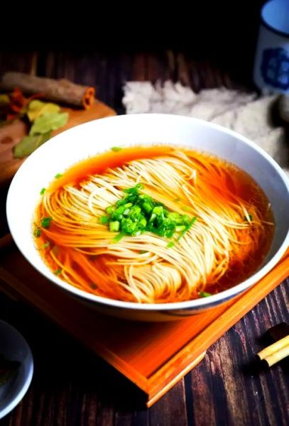 阳春面怎么做_正宗阳春面做法步骤图-第2张图片-山城妙识 阳春面怎么做_正宗阳春面做法步骤图-第2张图片-山城妙识