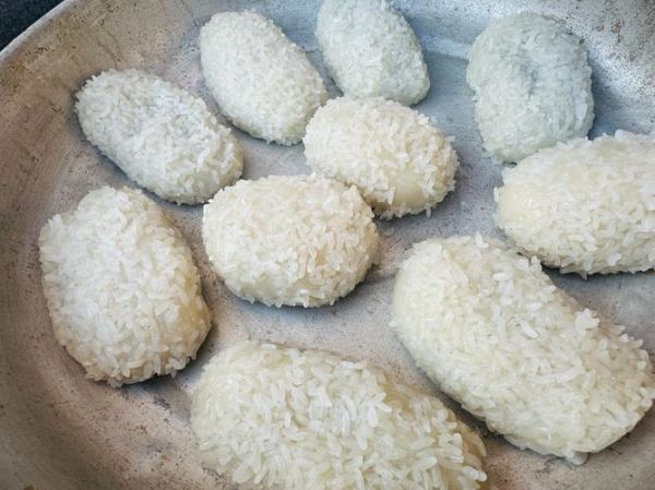 糯米饭团怎么做_家常糯米饭团做法步骤-第1张图片-山城妙识