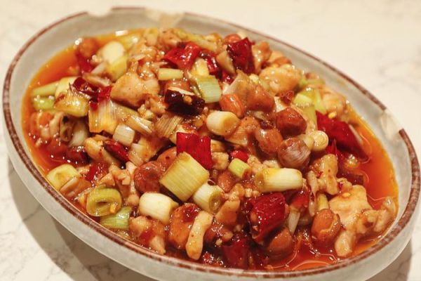 黄磊宫保鸡丁怎么做_黄磊宫保鸡丁用哪些调料-第3张图片-山城妙识