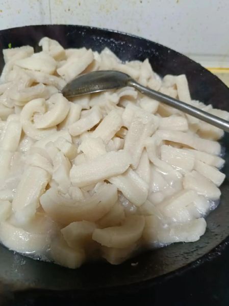 炼猪油的方法窍门_猪油怎么熬才又白又香-第3张图片-山城妙识