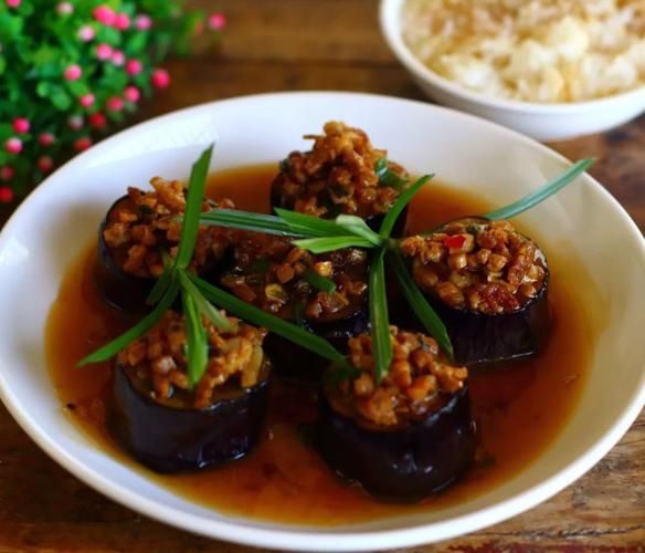 东坡茄子窍门_怎么做不吸油-第1张图片-山城妙识