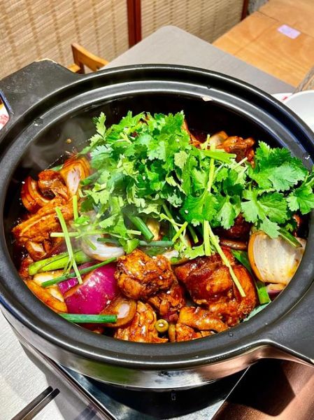 正宗鸡煲的做法大全_鸡煲怎么做好吃-第1张图片-山城妙识 正宗鸡煲的做法大全_鸡煲怎么做好吃-第1张图片-山城妙识