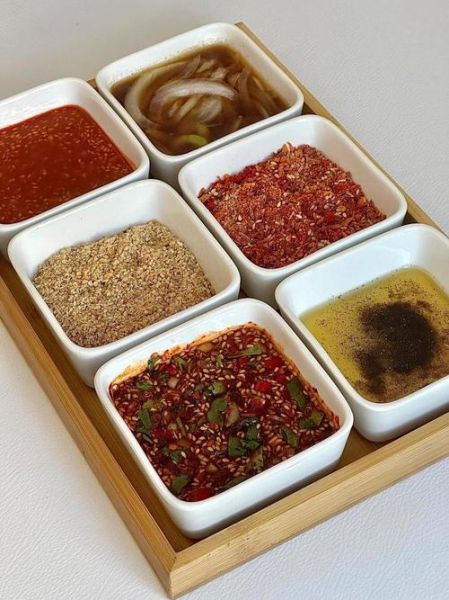 韩式烤肉蘸酱怎么做_正宗配方比例-第1张图片-山城妙识 韩式烤肉蘸酱怎么做_正宗配方比例-第1张图片-山城妙识