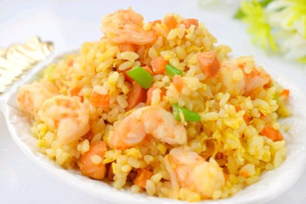 虾仁蛋炒饭怎么做_虾仁蛋炒饭的窍门-第3张图片-山城妙识