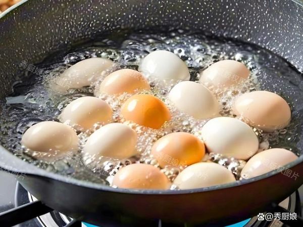 煮鸡蛋冷水下锅还是热水下锅_煮几分钟才完美-第1张图片-山城妙识 煮鸡蛋冷水下锅还是热水下锅_煮几分钟才完美-第1张图片-山城妙识