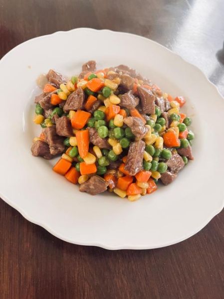 牛肉配什么蔬菜最好吃_牛肉和哪些蔬菜一起炒最嫩-第1张图片-山城妙识 牛肉配什么蔬菜最好吃_牛肉和哪些蔬菜一起炒最嫩-第1张图片-山城妙识